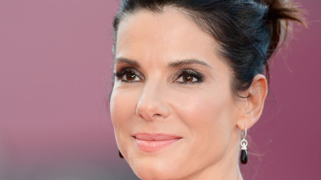 Sandra Bullock adopta a una niña llamada Laila - CDN - El Canal de ...